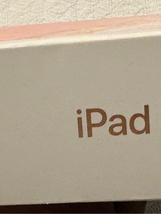 Apple | Tablets & Accessories | Apple Ipad With Rose Gold Accented Logo ...